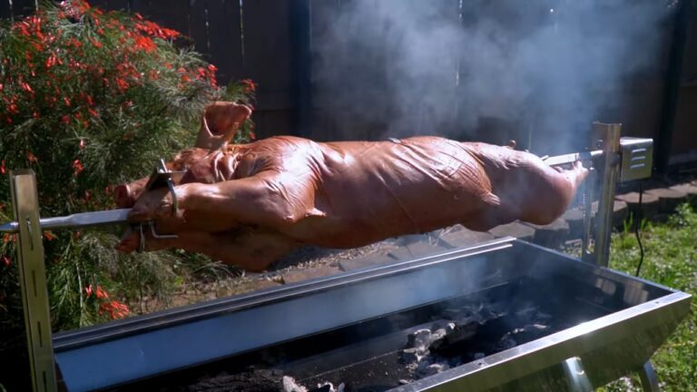 Rotisserie Pig Roast - How to Cook a Full Sized Pig